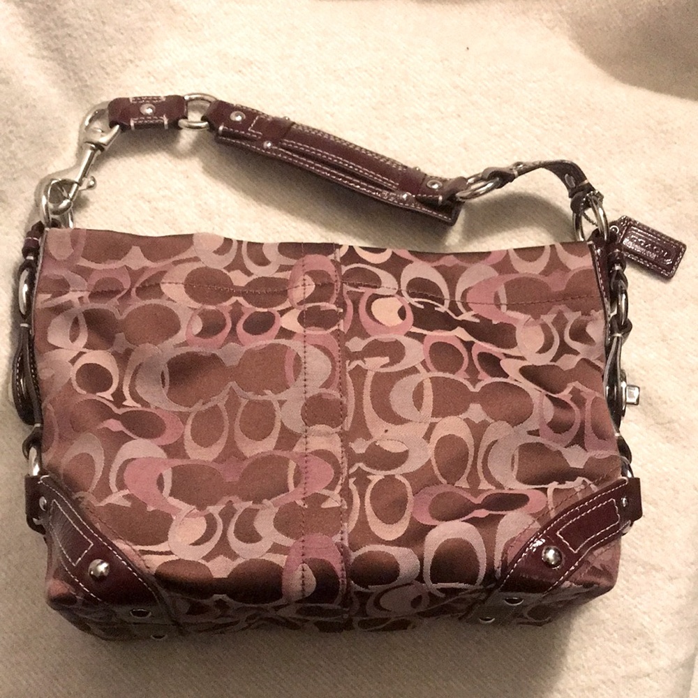 Coach Burgundy Red Signature Pattern Shoulder Handbag - Gem